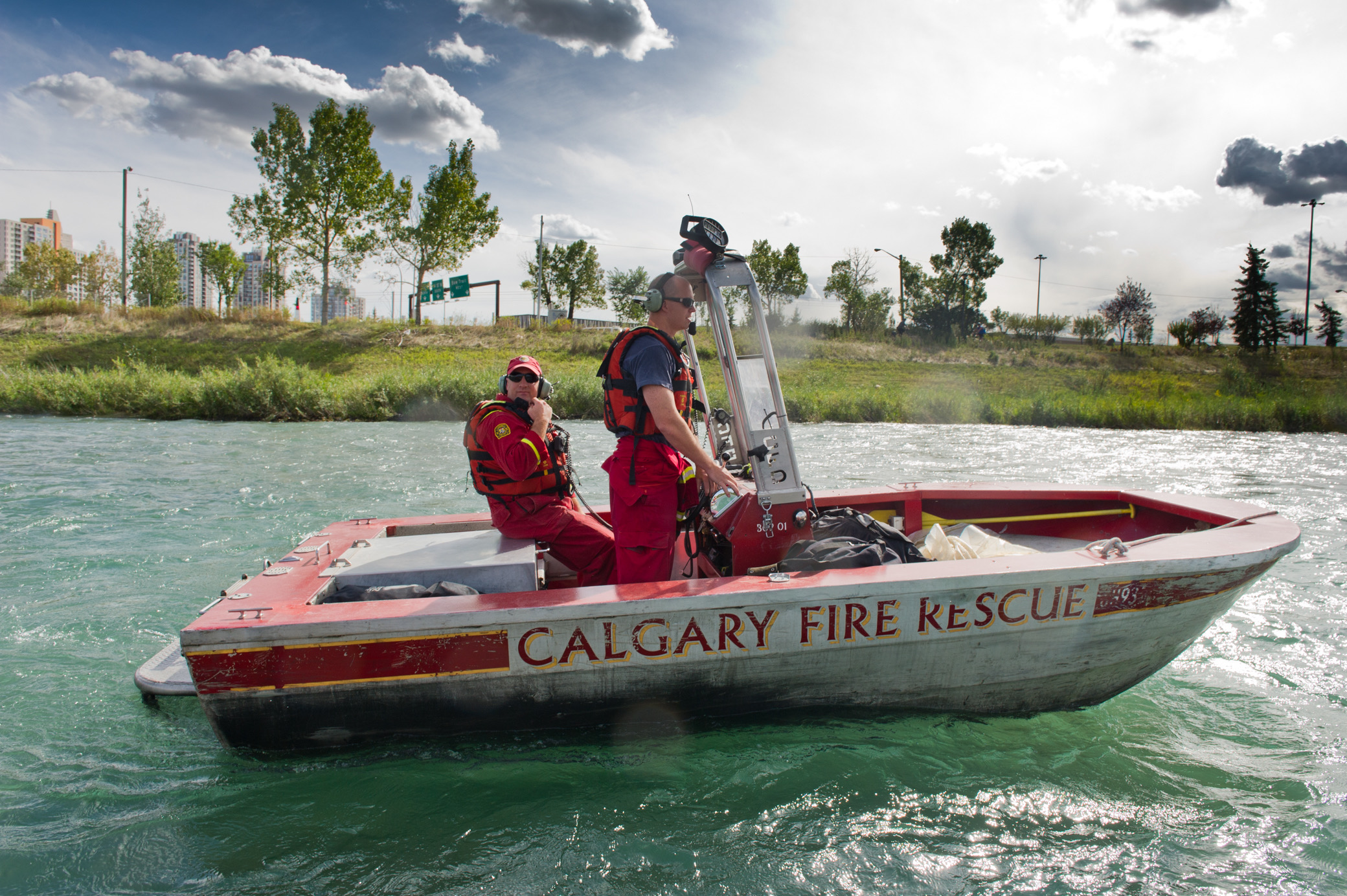 Calgary Fire Department warning river users after near drowning ...