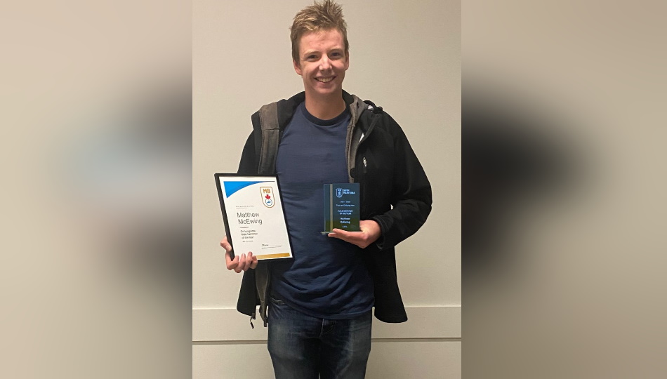 McEwing awarded Rural Male Swimmer of the Year | portals