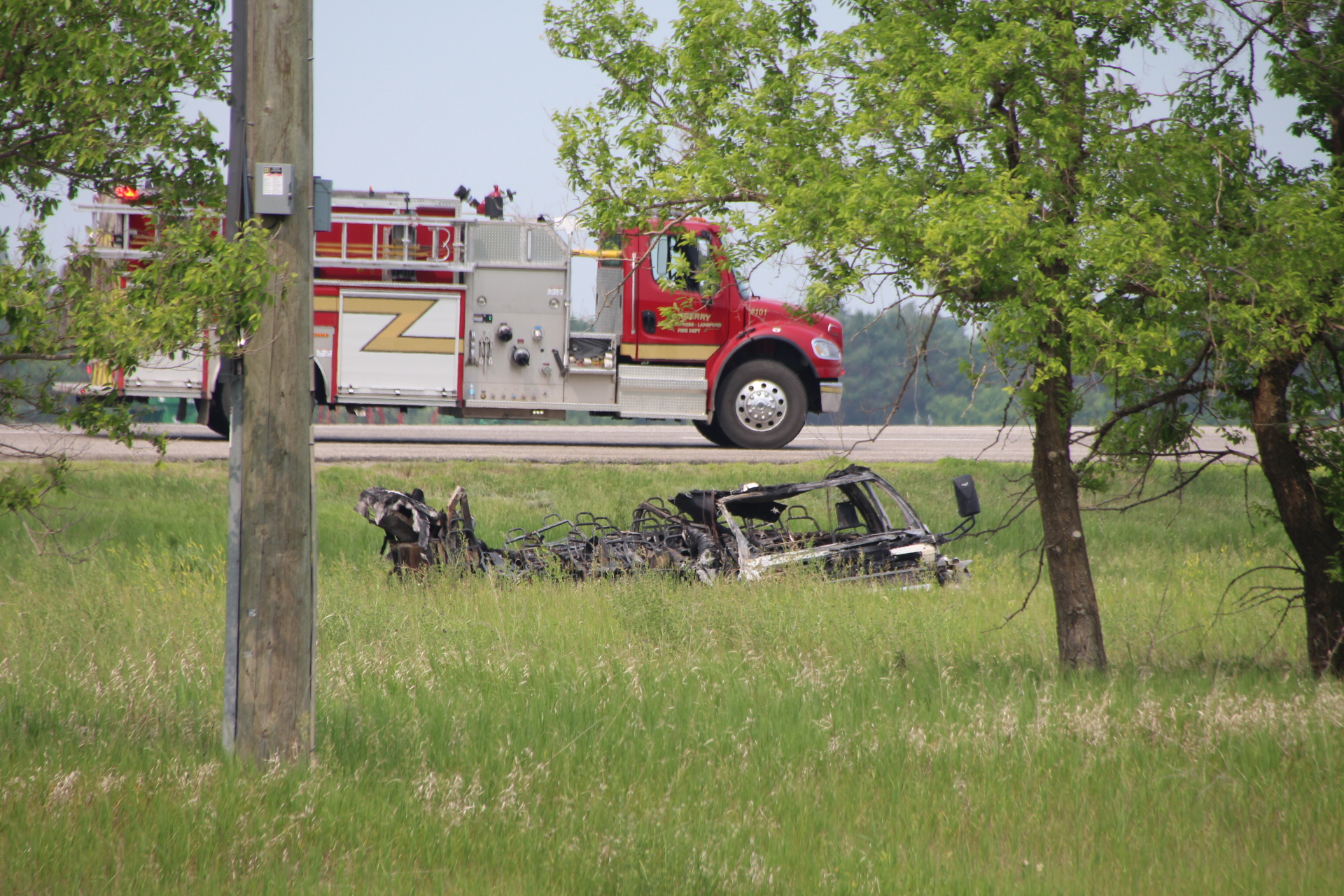 UPDATE: Crash near Carberry with semi-truck and Handi-Transit van ...