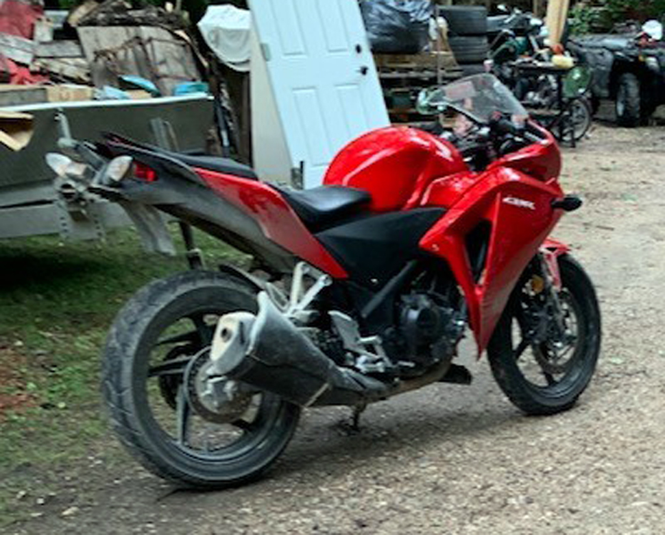 Arrest warrant issued for suspect in theft at Fast Brothers pit ...