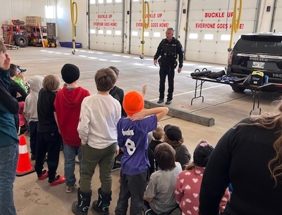 Springfield Police hold successful boot camp for kids - SteinbachOnline ...