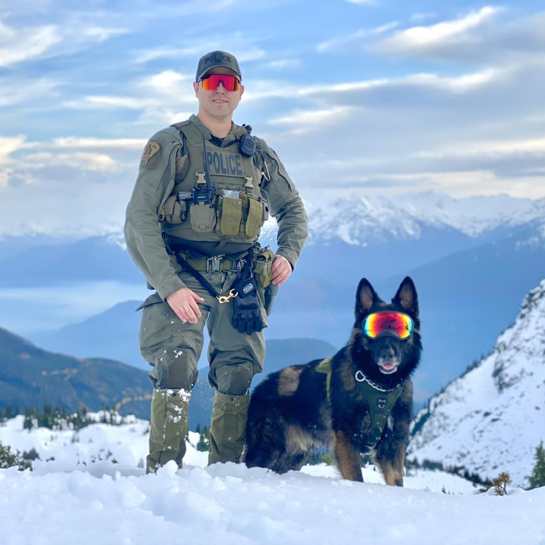 After dozens of Cochrane rescues Hunter hangs up his collar ...