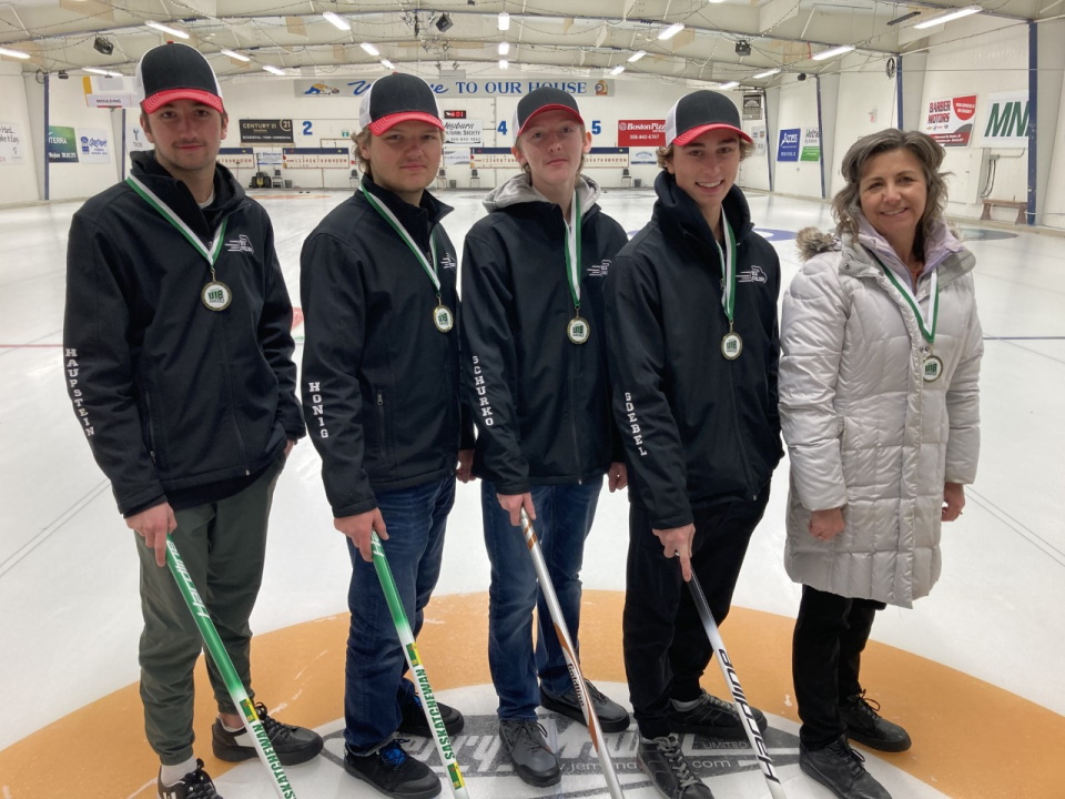 Youth curlers taking medals - DiscoverWeyburn.com - Local news, Weather ...