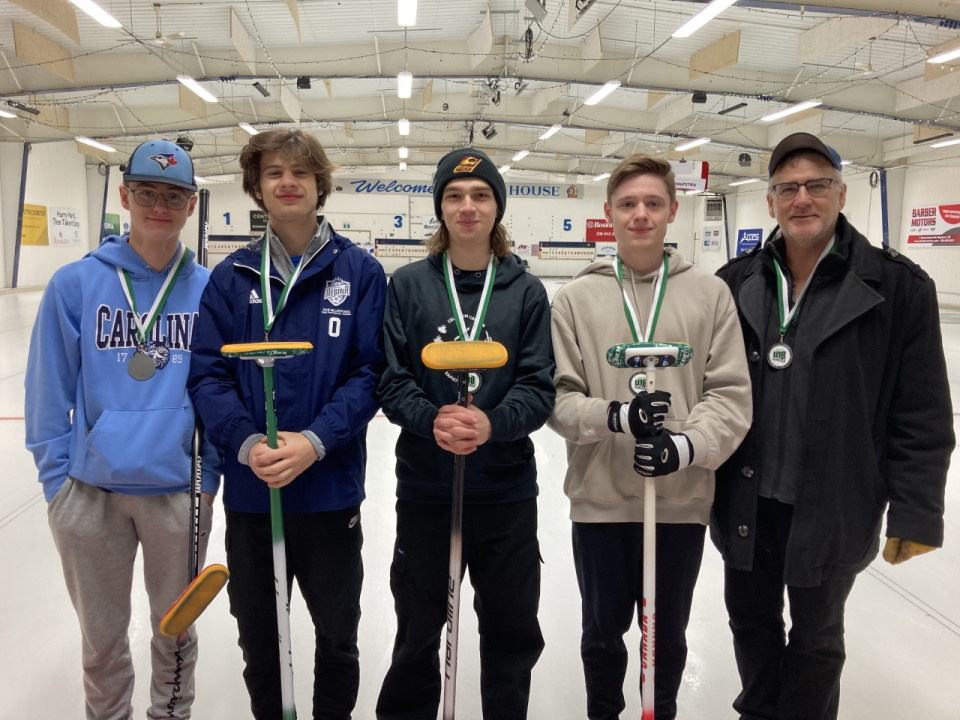 Youth curlers taking medals - DiscoverWeyburn.com - Local news, Weather ...