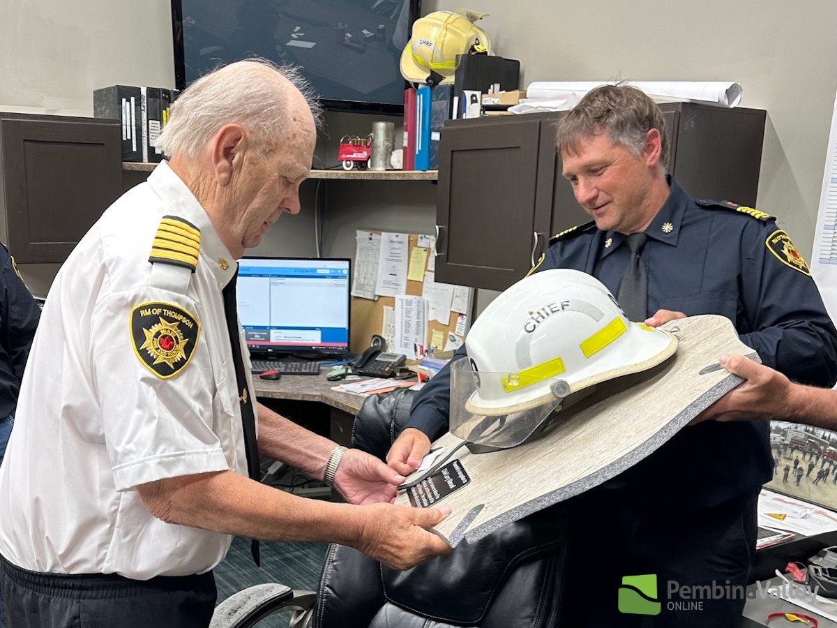 Miami Fire Chief Larry Mansell honoured for 49 years of service ...