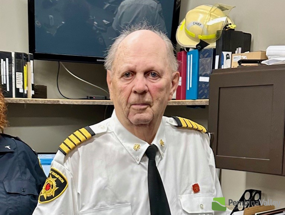 Miami Fire Chief Larry Mansell honoured for 49 years of service ...