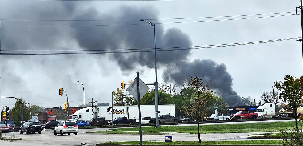 WATCH: Crews respond to multi home fire in Winkler ...